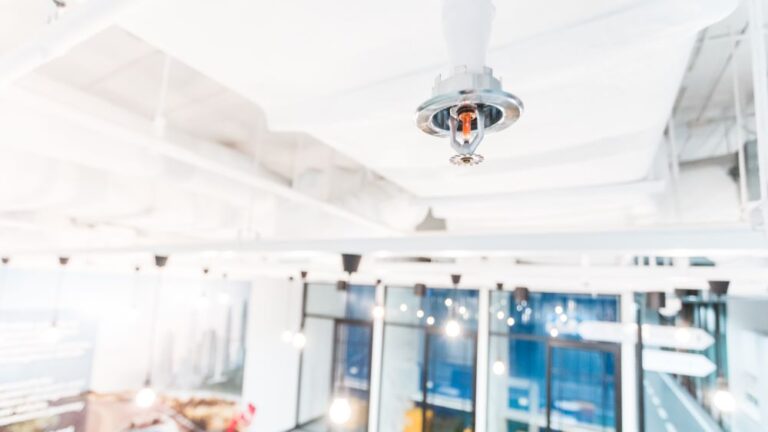 Fire Sprinklers: Best Pre-action Deluge Suppression 4 keys